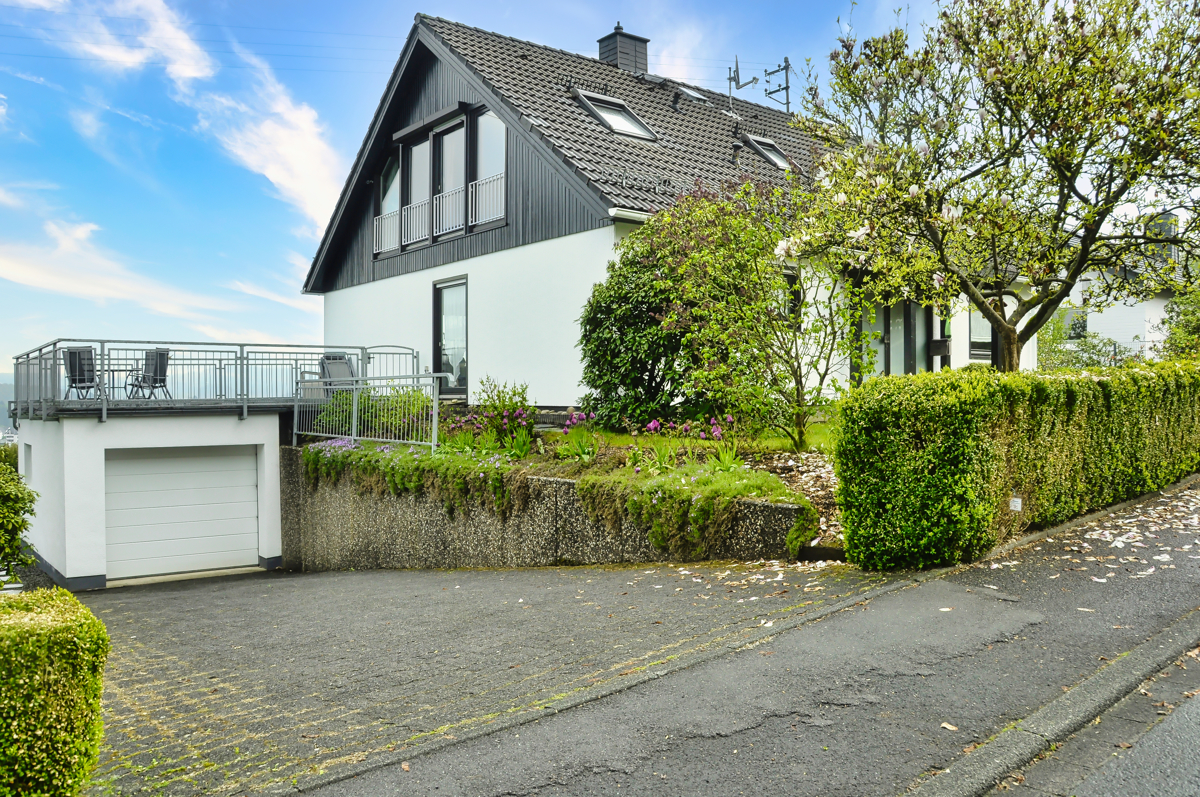 Einfamilienhaus in Freudenberg, 203 m² - Lindner Immo